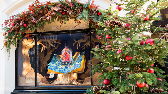 Behind-the-Scenes: The Making of the Sotheby’s Pop-Up Christmas Window ...